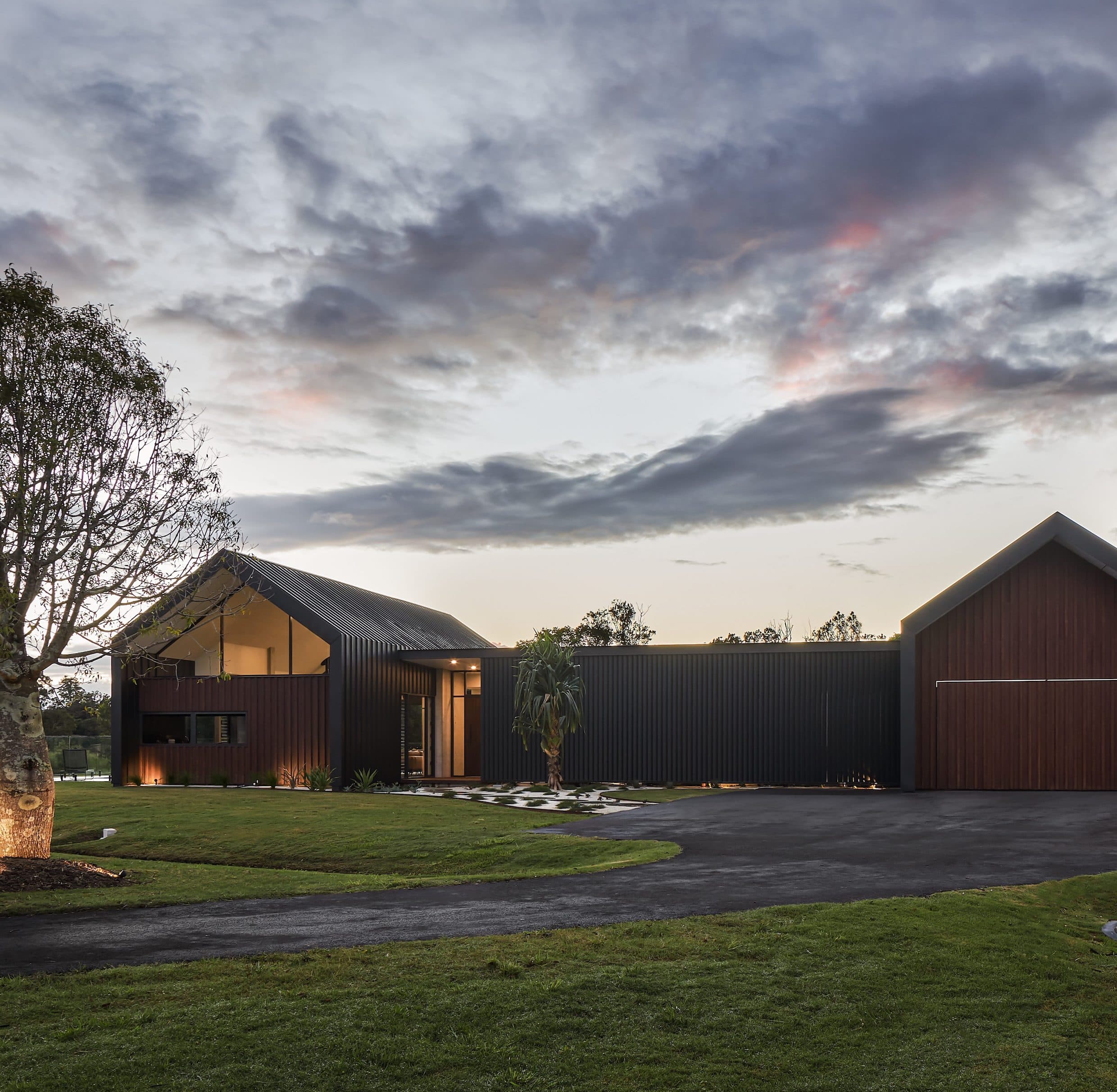 Gold Coast Builder | Luxury Home Builders Gold Coast Davey Constructions